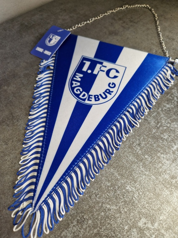 Wimpel & Fahnen - Fanartikel | 1. FCM Onlineshop