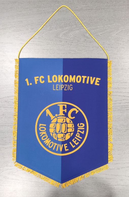 Fahnen & Wimpel - FANKURVE - FANSHOP